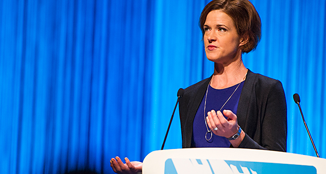 8 Sidor - Moderaterna har ny politik