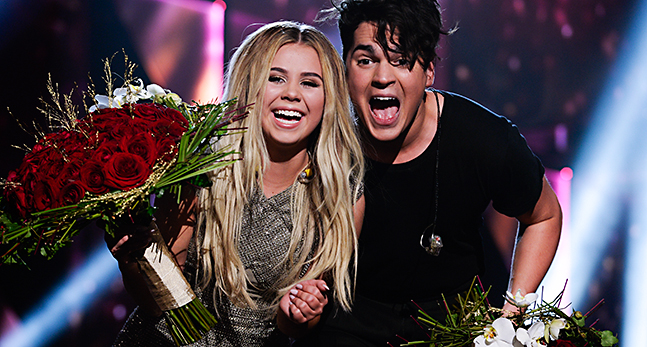 8 Sidor - Oscar Zia och Lisa Ajax röstades till final
